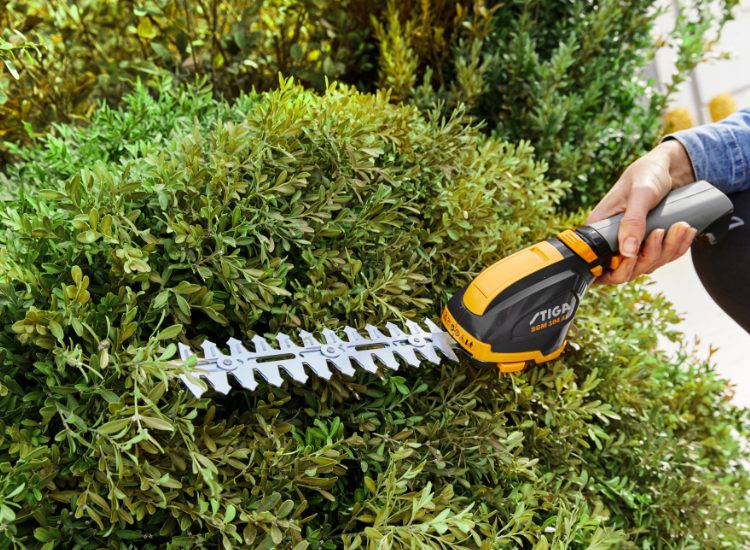 Adam Jackson Ltd – MowerPro